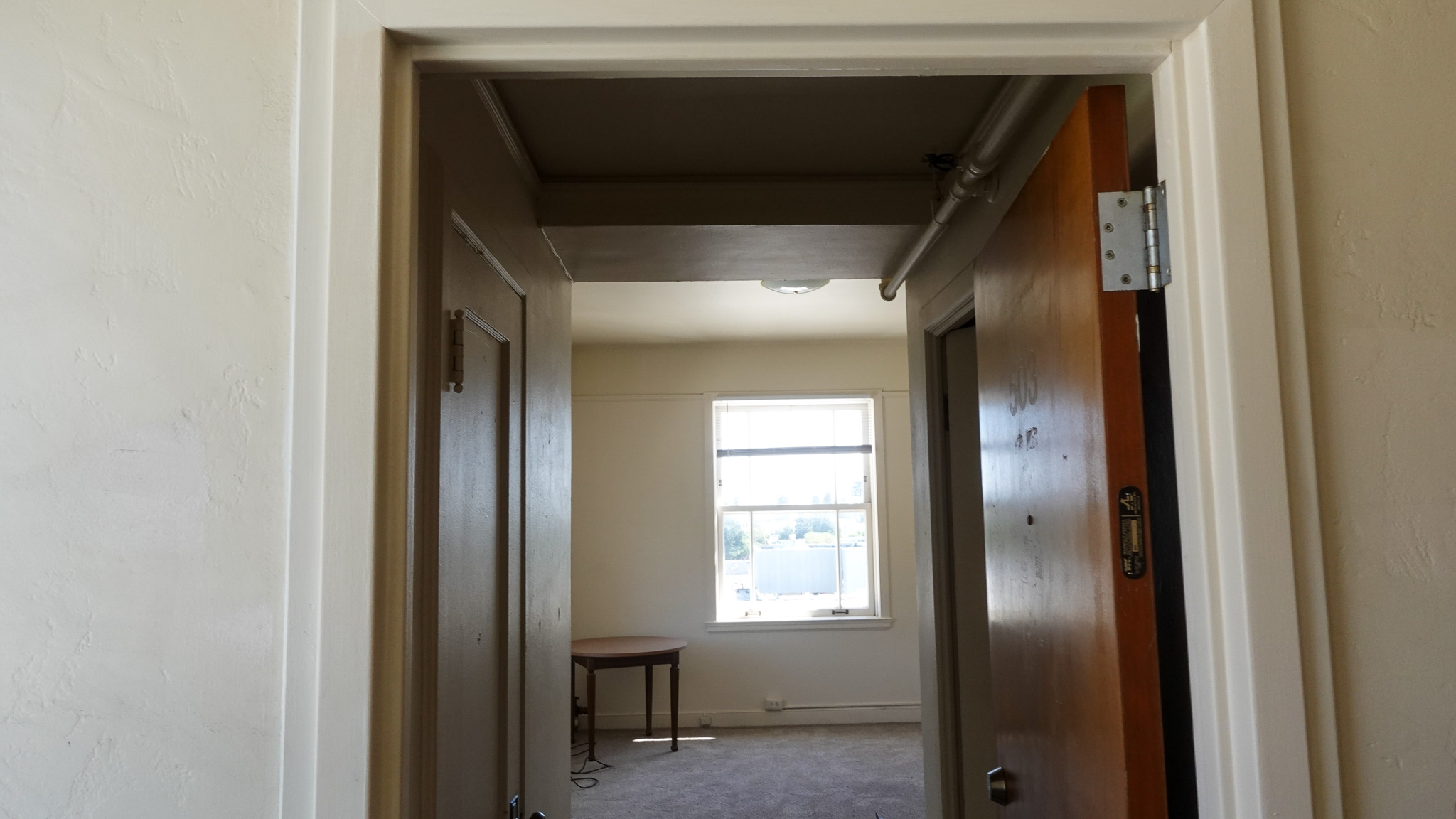 ‘Nowhere to go’: Palomar tenants decry rent hikes, cockroaches - Santa ...